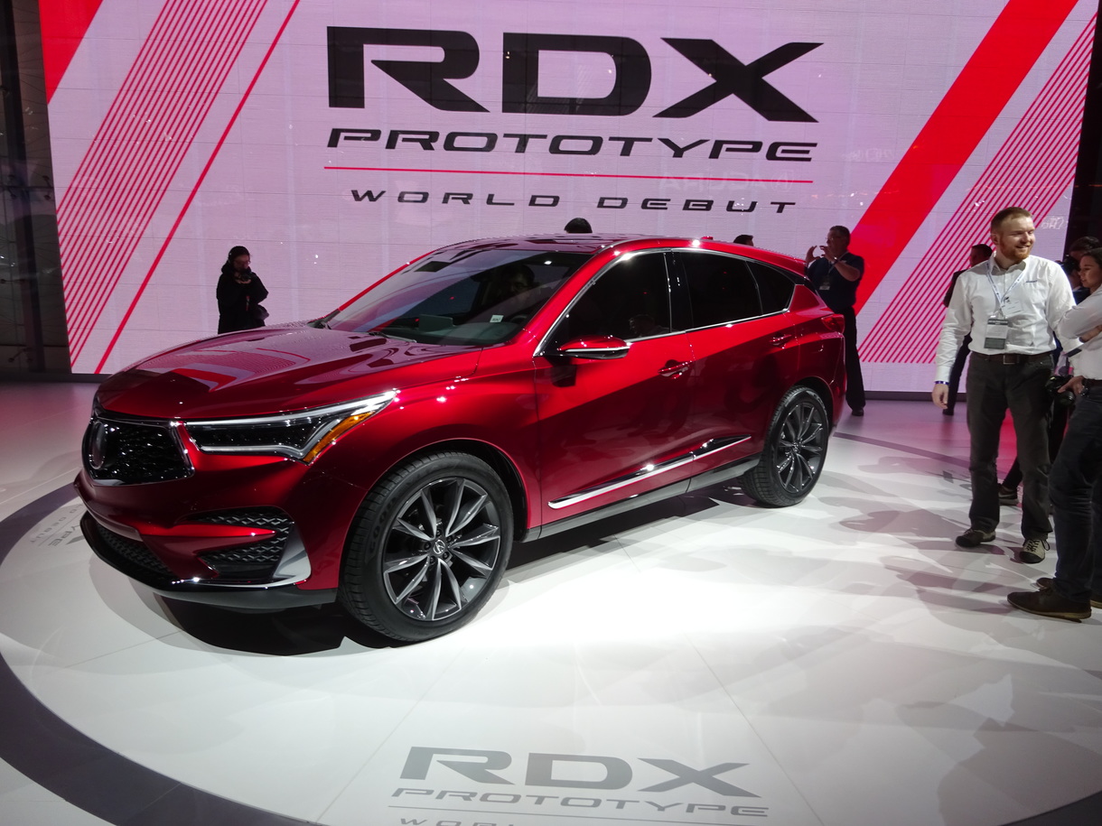 Acura RDX Photos and Specs. Photo: Acura RDX modern photo and 67 ...