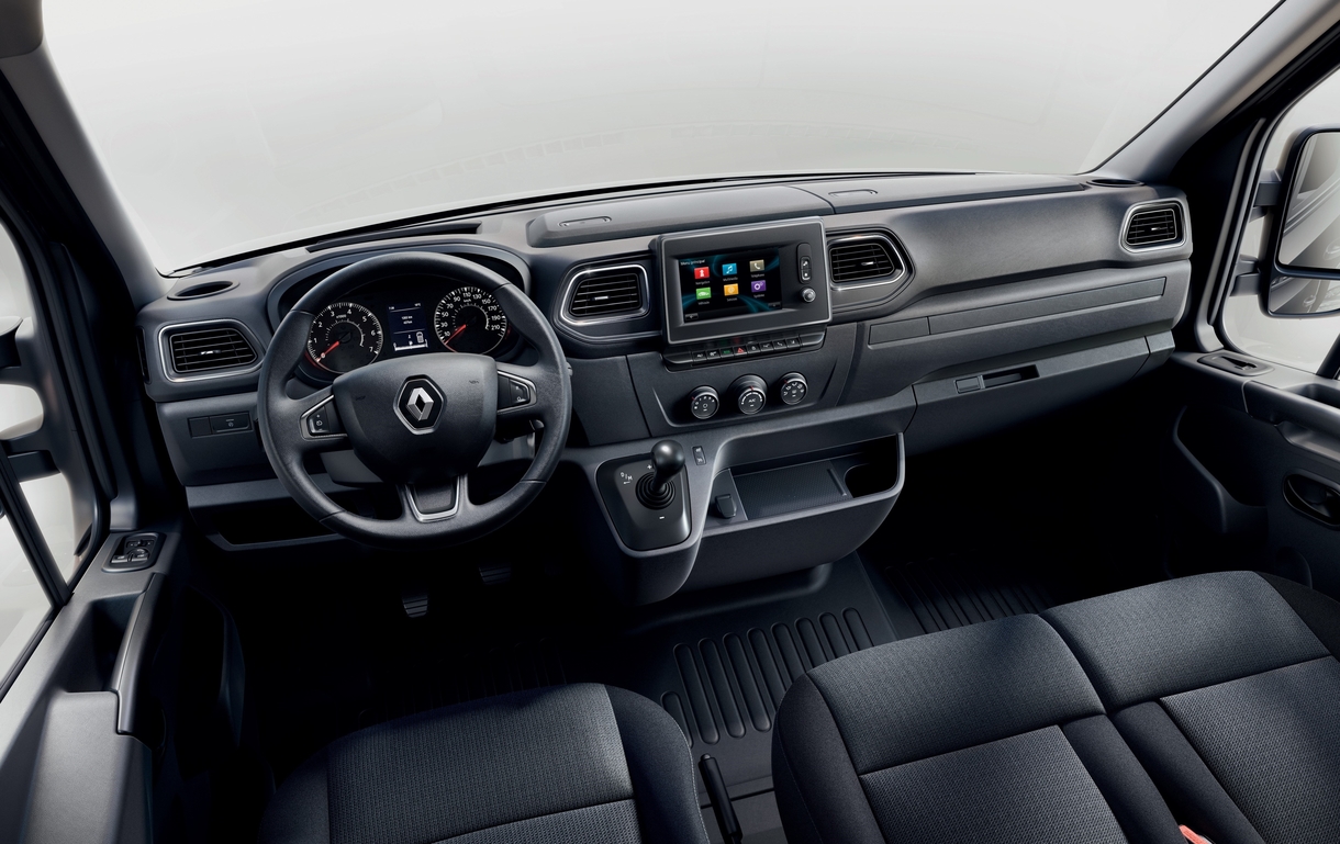 Renault Master Photos and Specs. Photo: Renault Master interior 2020 ...