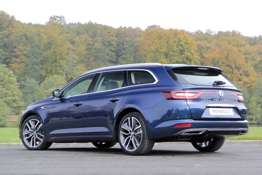 Renault Talisman Estate Photos and Specs. Photo: Renault Talisman ...