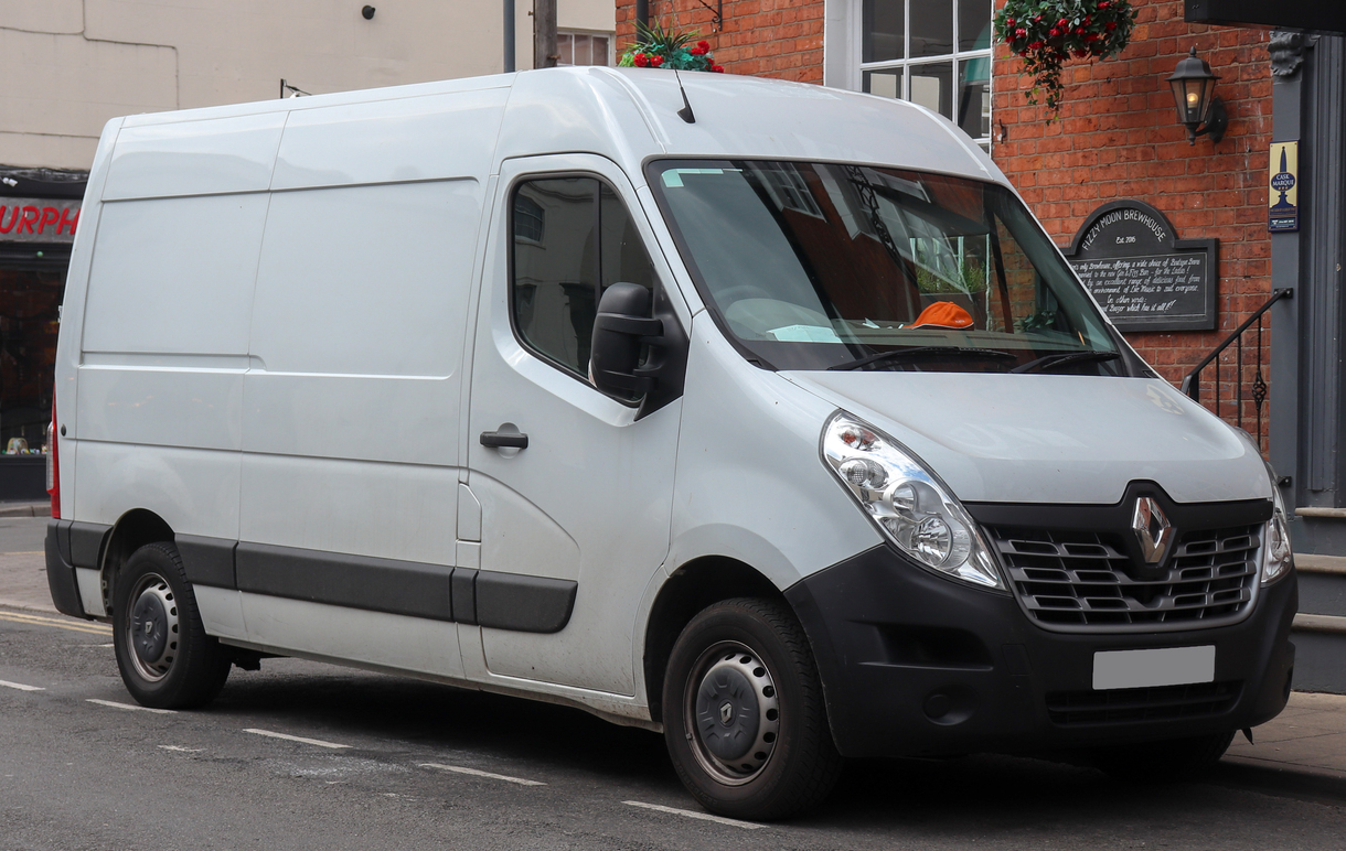 Renault Master Combi Photos and Specs. Photo: Renault Master Combi ...
