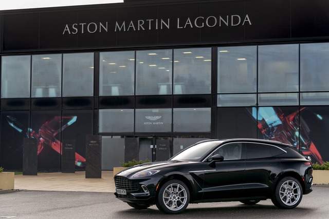 Aston Martin DBX Photos and Specs. Photo: Aston Martin DBX mod ...