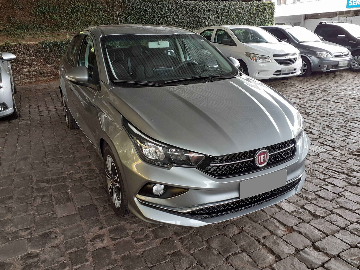 Fiat Cronos Photos and Specs. Photo: Fiat Cronos sedan model and 32 ...