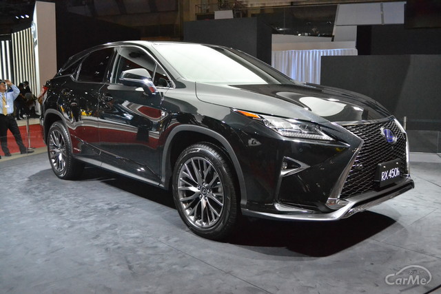 Lexus RX Photos and Specs. Photo: Lexus RX mod model and 42 perfect ...