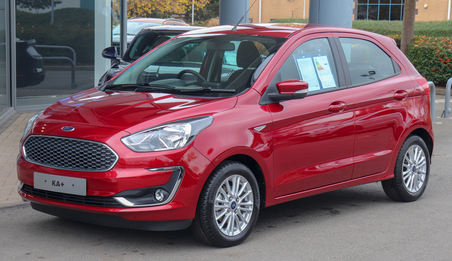 Ford Ka+ Photos and Specs. Photo: Ford Ka+ mod photo and 26 perfect ...