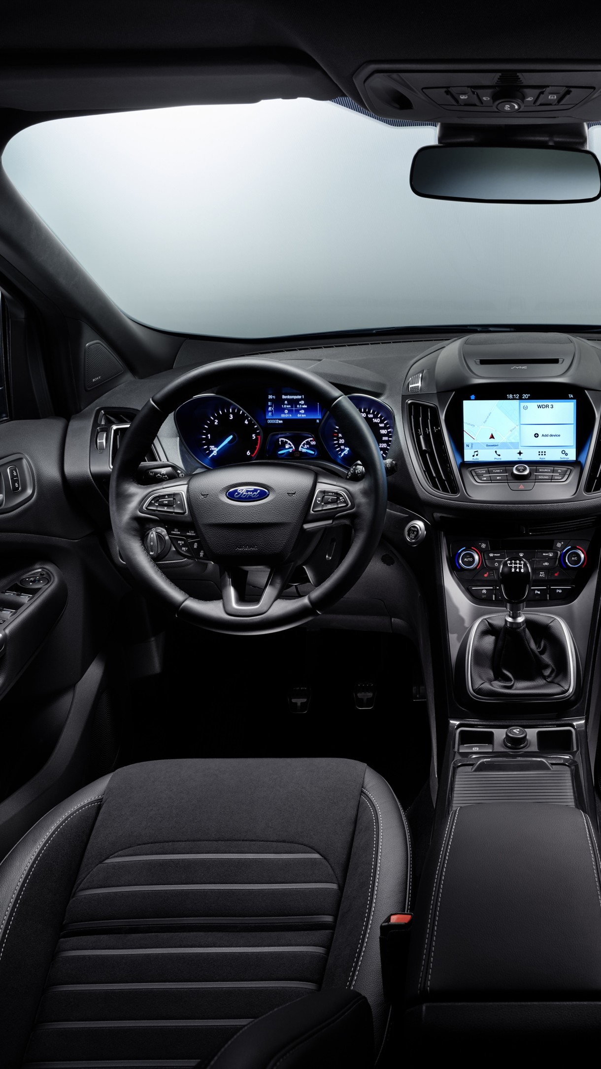 Ford Kuga Photos and Specs. Photo: Ford Kuga 4k 2019 and 27 perfect ...
