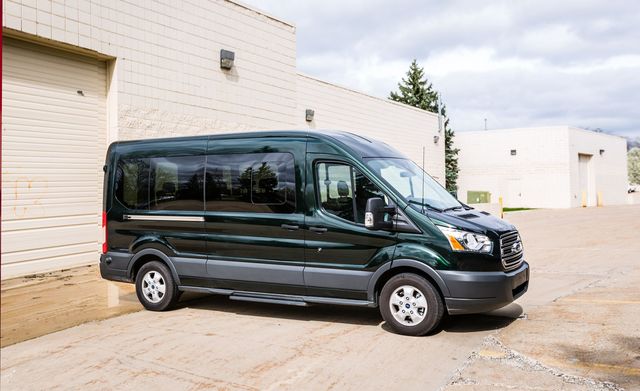 Ford Transit Photos and Specs. Photo: Ford Transit van photo and 22 ...