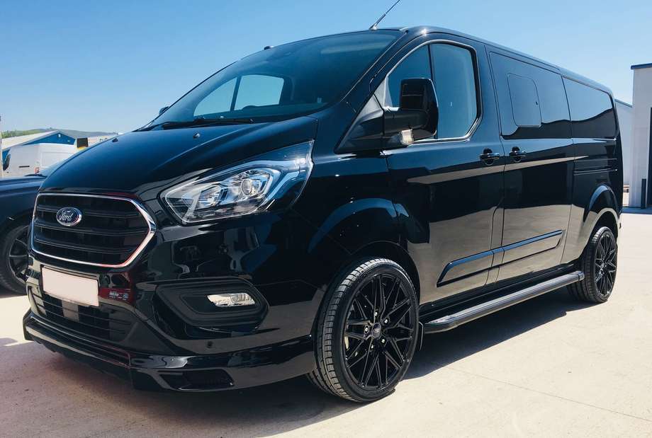 Ford Transit Kombi Photos and Specs. Photo: Ford Transit Kombi hd 2019 ...
