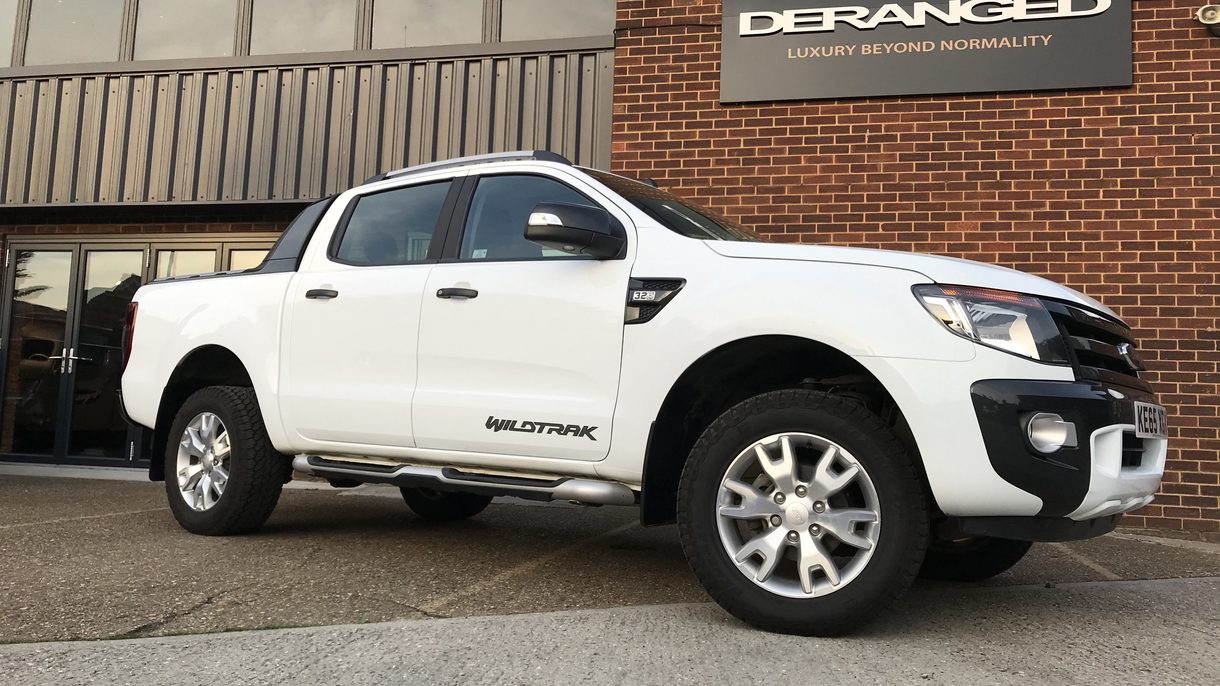 Ford Ranger Double Cab Photos and Specs. Photo: Ford Ranger Double Cab ...