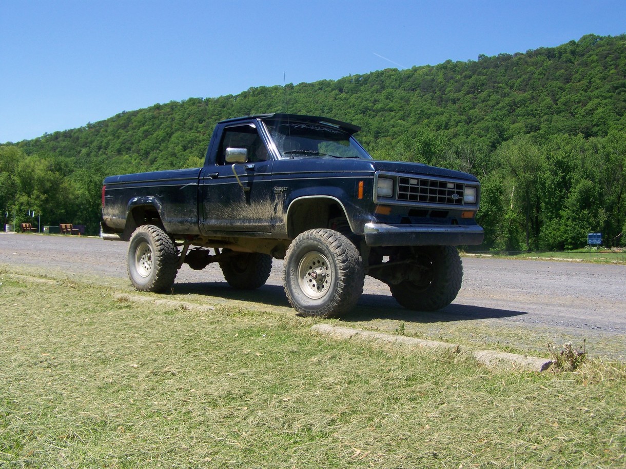 Ford Ranger Single Cab Photos and Specs. Photo: Ford Ranger Single Cab ...