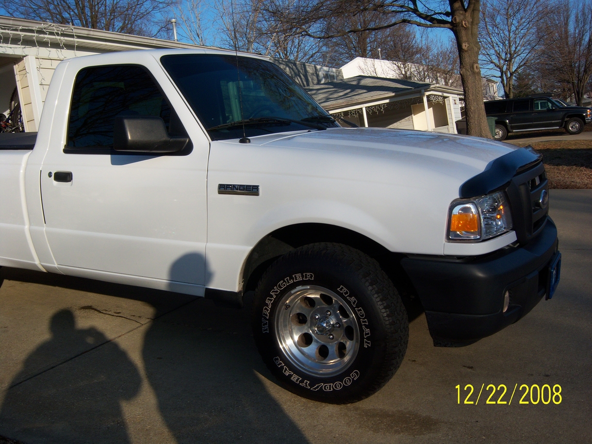 Ford Ranger Single Cab Photos and Specs. Photo: Ford Ranger Single Cab ...