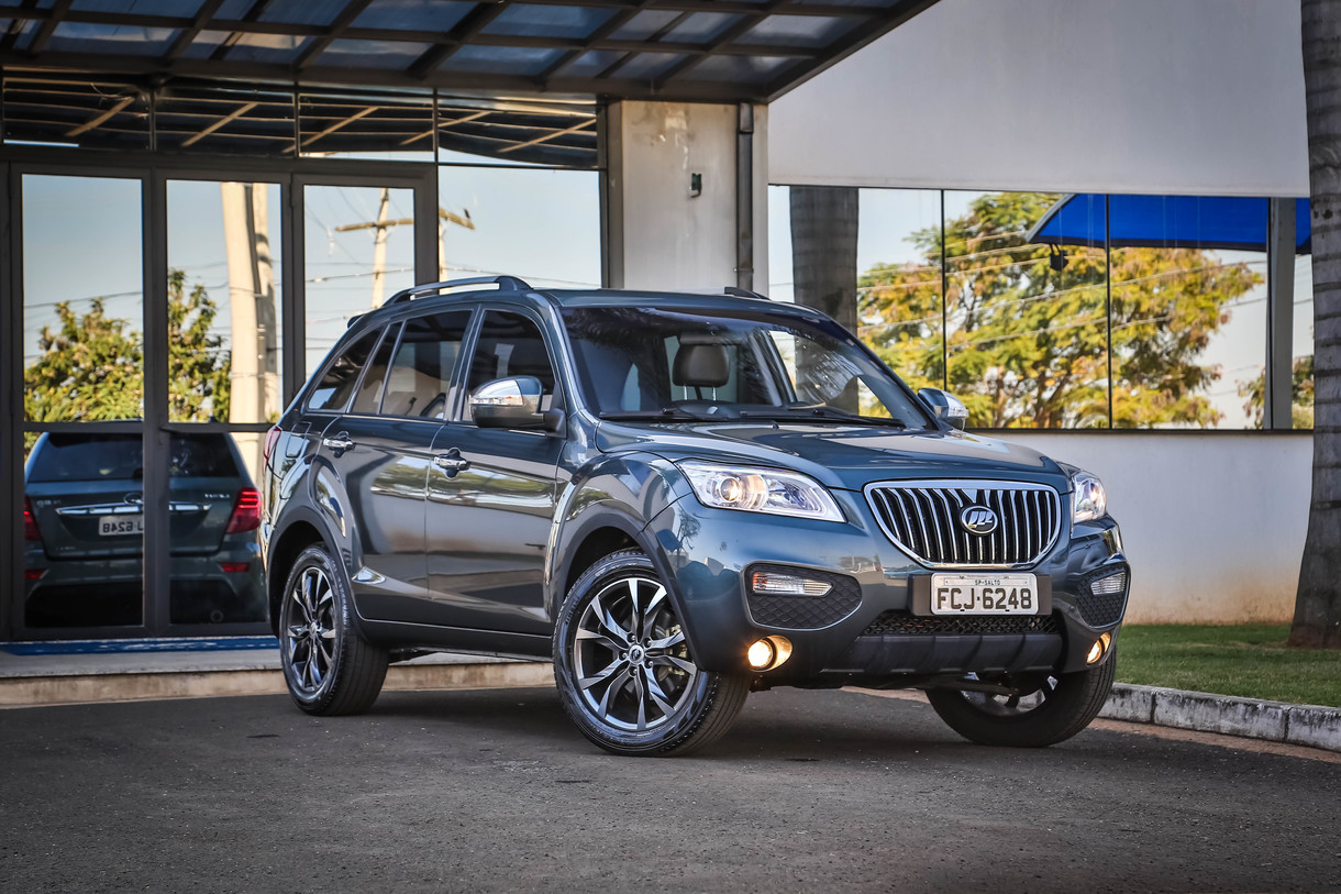 Lifan X60 Photos and Specs. Photo: Lifan X60 hd photo and 19 perfect ...