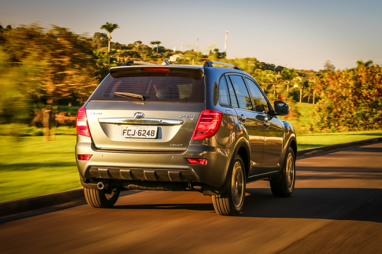 Lifan X60 Photos and Specs. Photo: Lifan X60 reviews big and 19 perfect ...