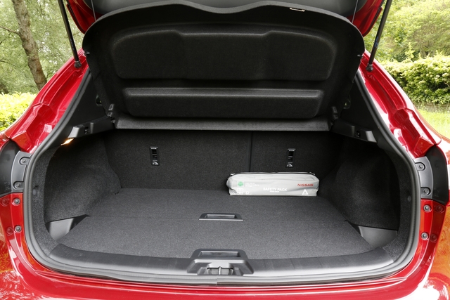 Geely Vision X3 Photos and Specs. Photo: Geely Vision X3 reviews model ...