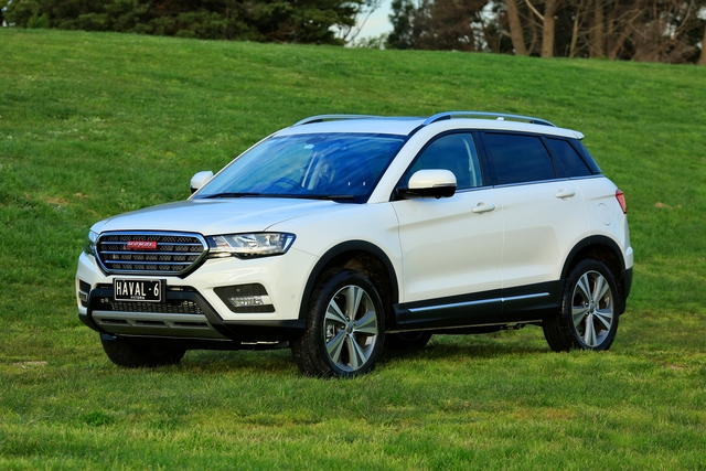 Geely GC6 Cross Photos and Specs. Photo: Geely GC6 Cross modern 2016 ...