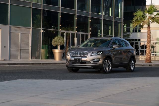Lincoln MKC Photos and Specs. Photo: Lincoln MKC mod model and 36 ...
