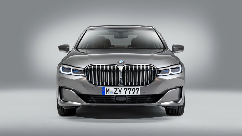 BMW 7 Series (G11) Photos and Specs. Photo: BMW 7 Series (G11) hd model ...