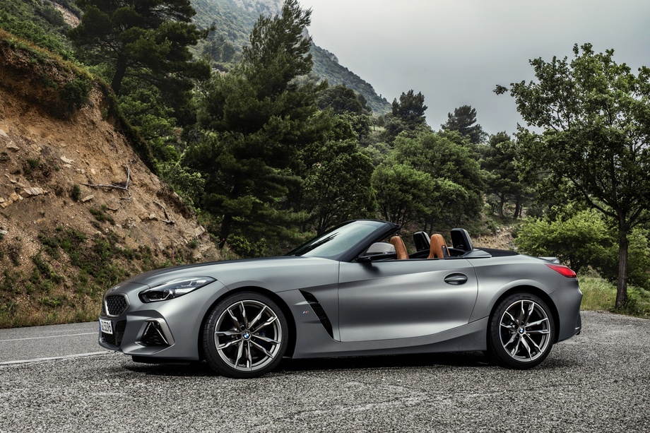 BMW Z4 Roadster (G29) Photos and Specs. Photo: BMW Z4 Roadster (G29 ...