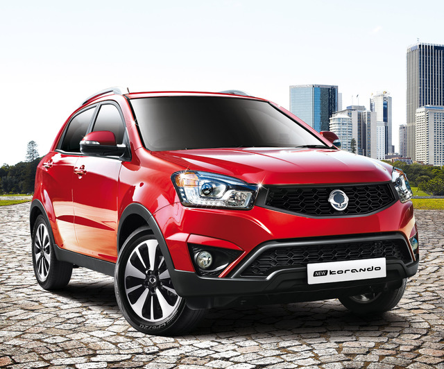 SsangYong Korando Photos and Specs. Photo: SsangYong Korando reviews ...