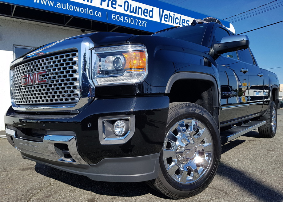 GMC Sierra Crew Cab Photos and Specs. Photo: GMC Sierra Crew Cab modern ...