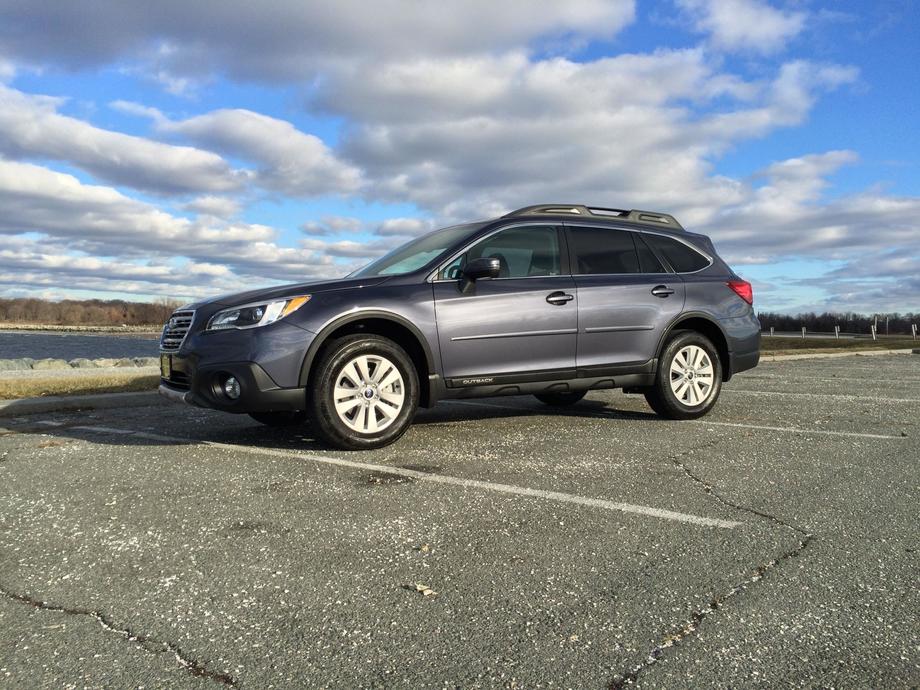 Subaru Outback Photos and Specs. Photo: Subaru Outback modern big and ...