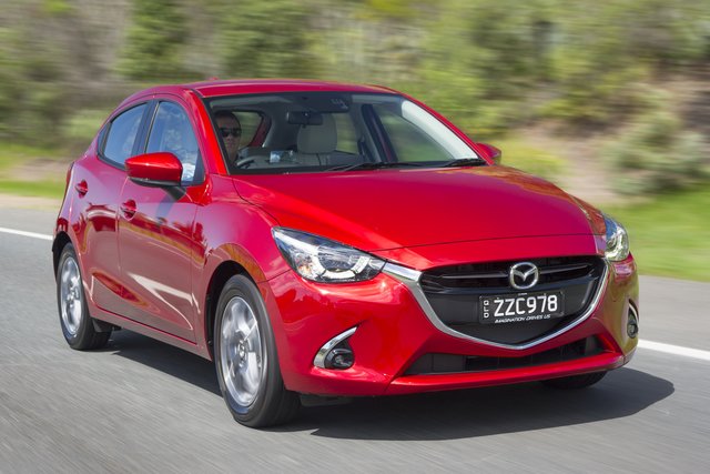 Mazda Mazda3 Hatchback Photos and Specs. Photo: Mazda Mazda3 Hatchback ...