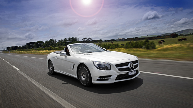 Mercedes SL-Class (R231) Photos and Specs. Photo: Mercedes SL-Class ...