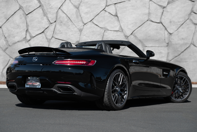 Mercedes AMG GT Roadster (R190) Photos and Specs. Photo: Mercedes AMG ...