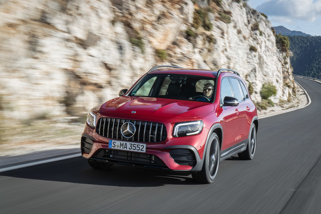 Mercedes GLB-Class (X247) Photos and Specs. Photo: Mercedes GLB-Class ...