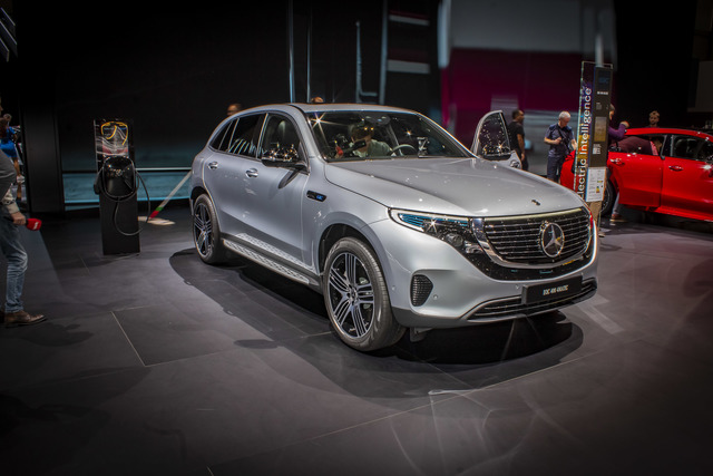 Mercedes GLC-Class (X253) Photos and Specs. Photo: Mercedes GLC-Class ...