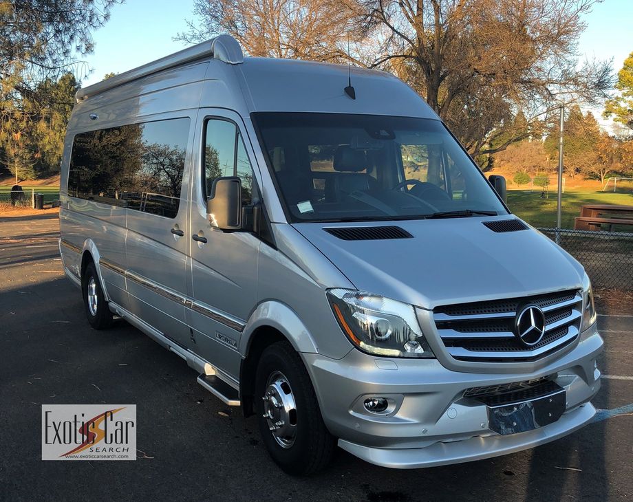 Mercedes Sprinter Tourer (W907) Photos and Specs. Photo: Mercedes ...