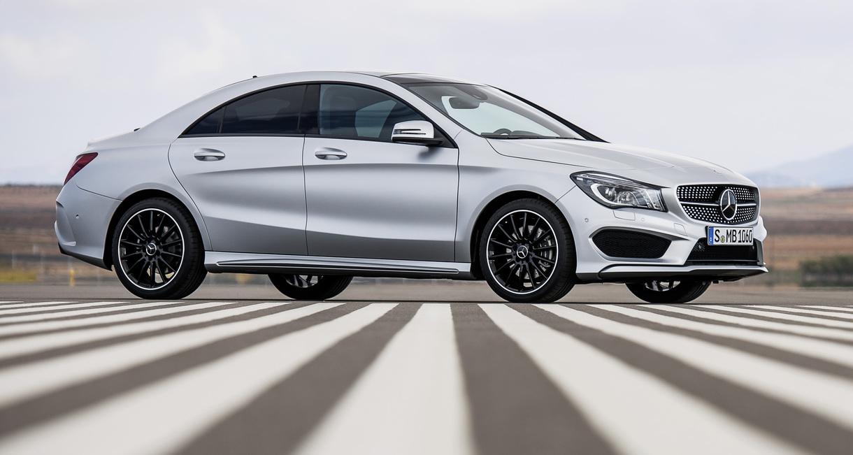 Mercedes CLA-Class (C117) Photos and Specs. Photo: Mercedes CLA-Class ...