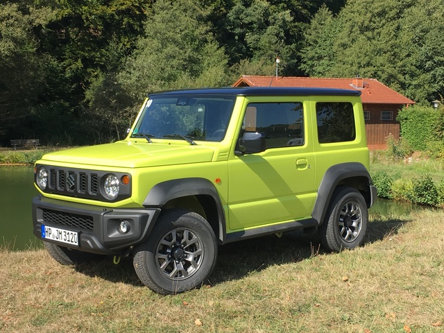 Suzuki Jimny Photos and Specs. Photo: Suzuki Jimny modern 2018 and 39 ...