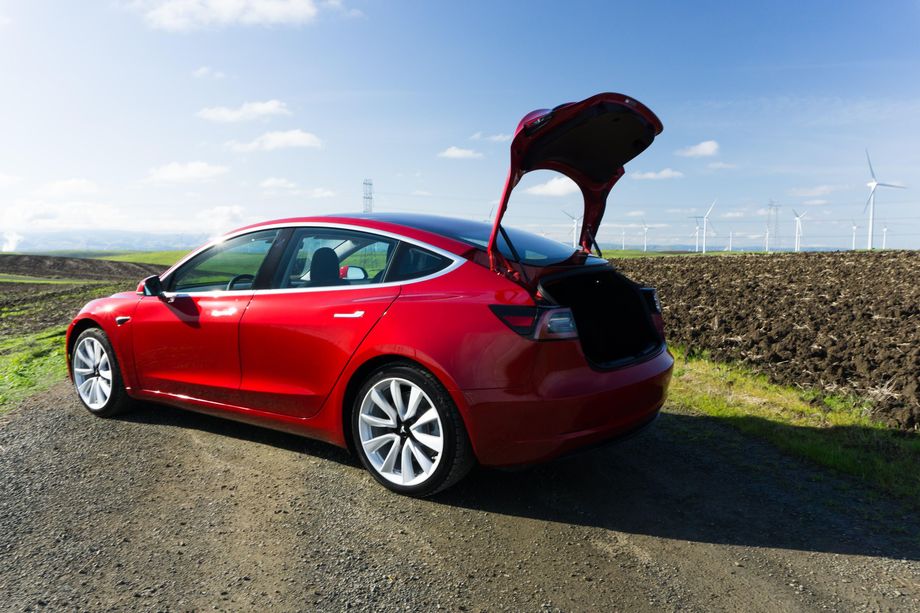 Tesla Model 3 Photos and Specs. Photo: Tesla Model 3 mod big and 23 ...