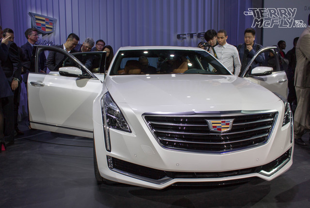 Cadillac CT6 Photos and Specs. Photo: Cadillac CT6 mod specifications ...