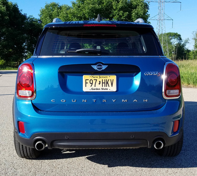 MINI Cooper S Countryman Photos and Specs. Photo: MINI Cooper S ...