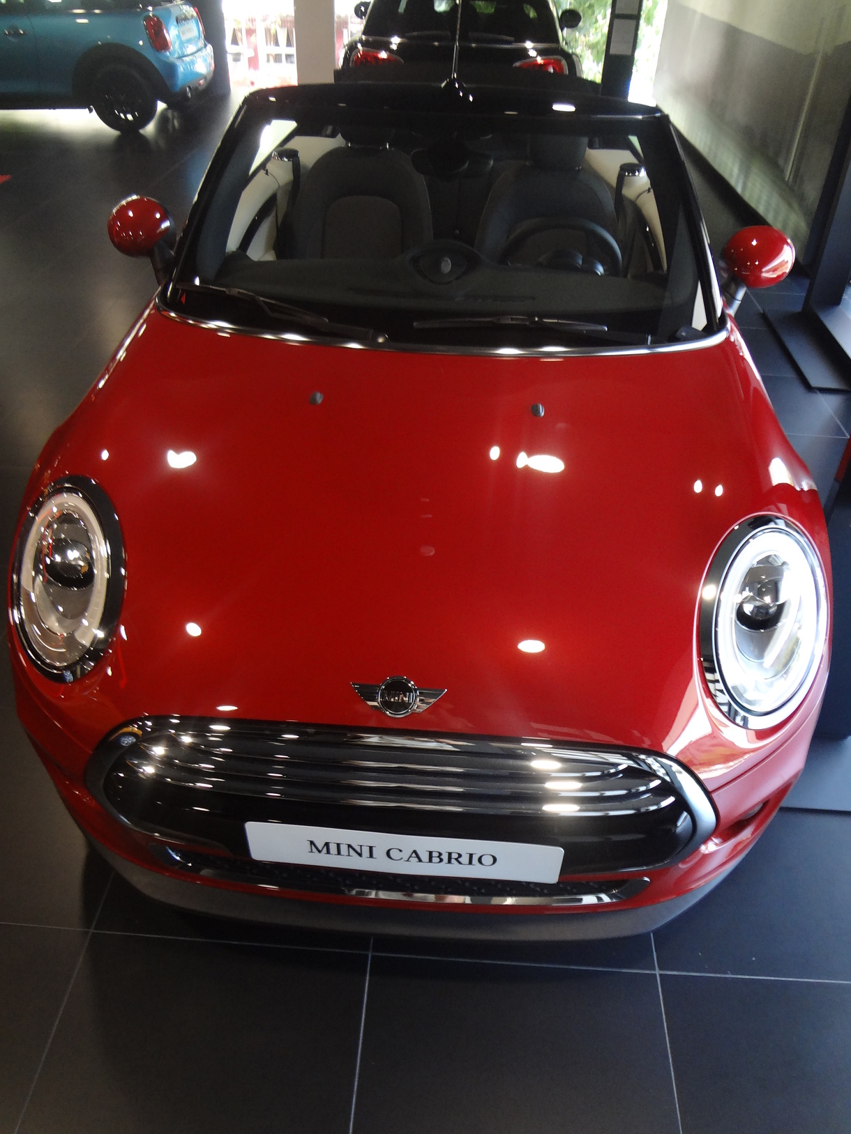 MINI Cooper Cabrio Photos and Specs. Photo: MINI Cooper Cabrio hd 2018 ...