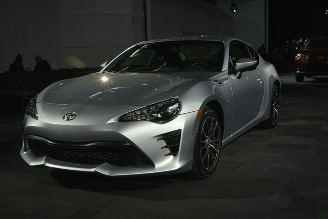 Toyota GT 86 Photos and Specs. Photo: Toyota GT 86 mod big and 20 ...