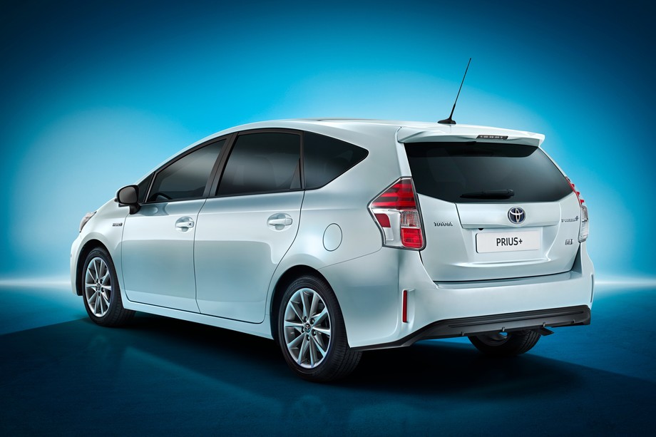 Toyota Prius+ Photos and Specs. Photo: Toyota Prius+ hd specifications ...