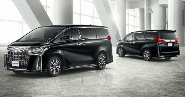 Toyota Alphard Photos and Specs. Photo: Toyota Alphard accessories ...