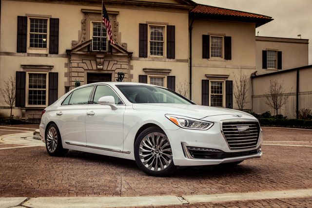 Hyundai Genesis G90 Photos and Specs. Photo: Hyundai Genesis G90 hd ...
