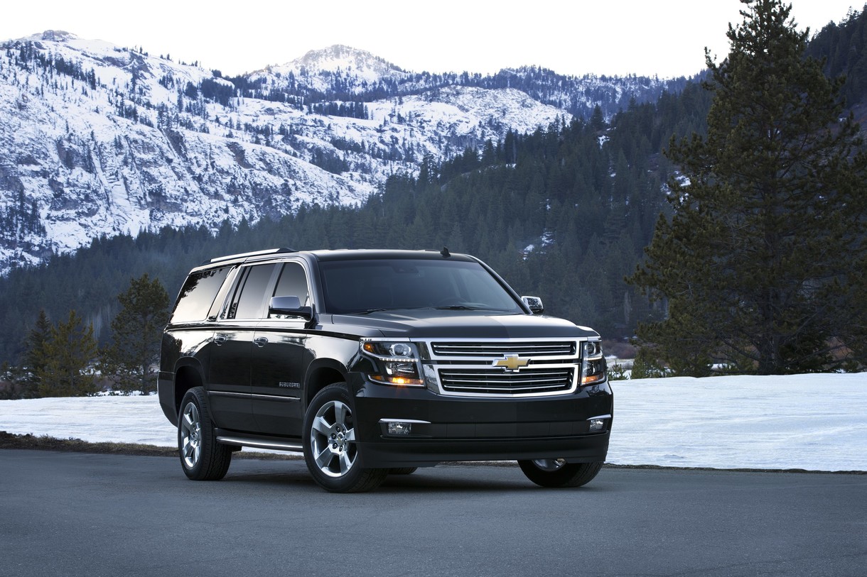 Chevrolet Suburban Photos and Specs. Photo: Chevrolet Suburban best ...