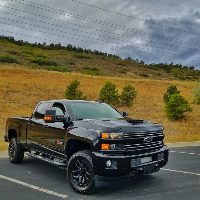 Chevrolet Silverado Photos and Specs. Photo: Chevrolet Silverado ...