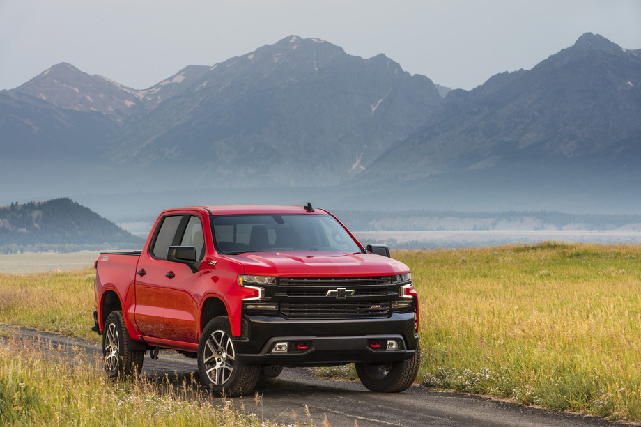 Chevrolet Silverado Photos and Specs. Photo: Chevrolet Silverado ...