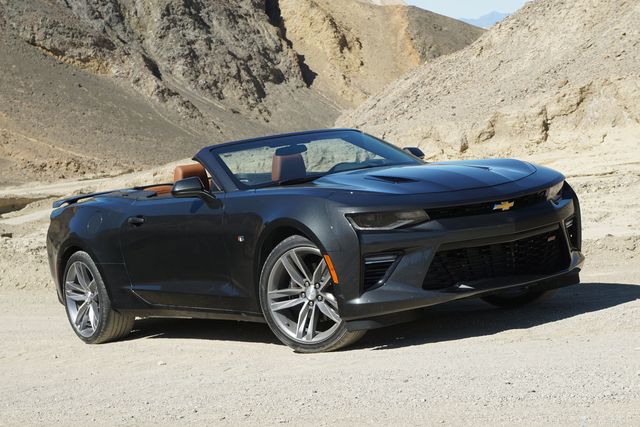 Chevrolet Camaro Convertible Photos and Specs. Photo: Chevrolet Camaro ...