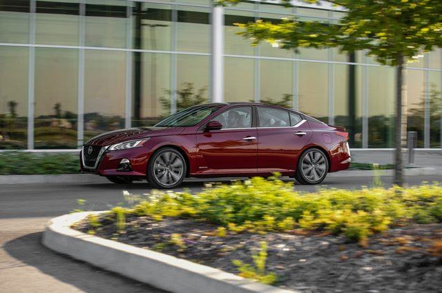 Nissan Altima Photos and Specs. Photo: Nissan Altima reviews 2018 and ...