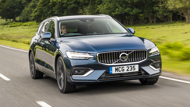 Volvo V60 Photos and Specs. Photo: Volvo V60 mod specifications and 28 ...