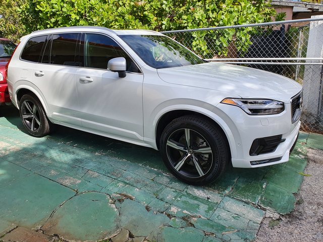 Volvo XC90 Photos and Specs. Photo: Volvo XC90 mod 2019 and 48 perfect ...