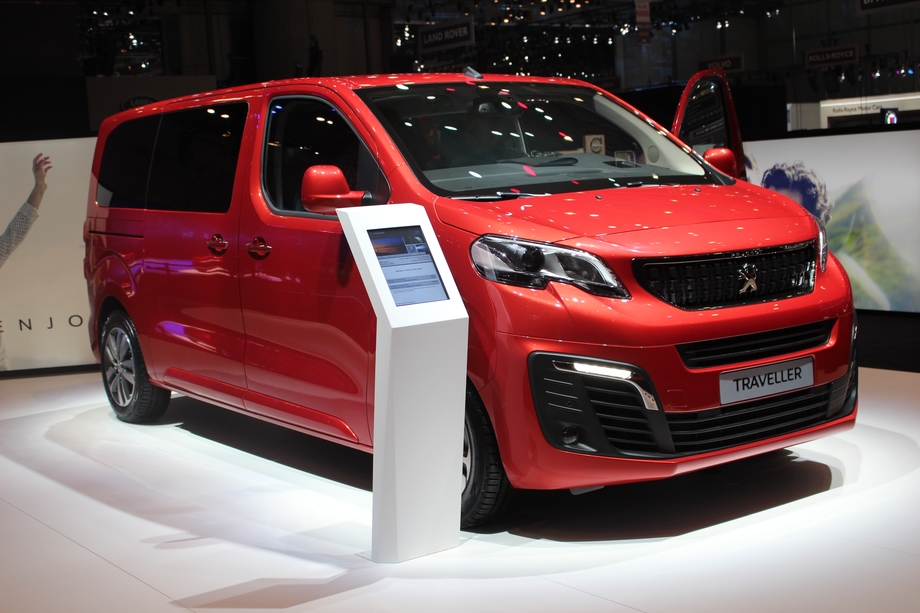 Citroen Jumpy Combi Photos and Specs. Photo: Citroen Jumpy Combi mod ...