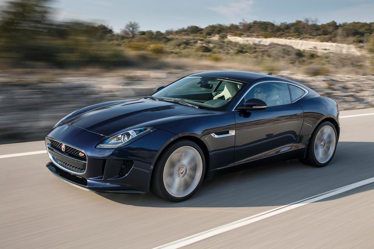 Jaguar F-Type Convertible Photos and Specs. Photo: Jaguar F-Type ...