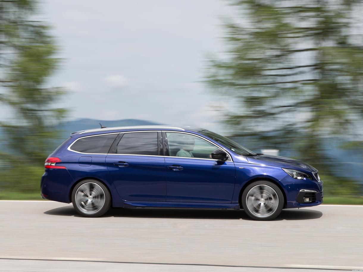 Peugeot 308 SW Photos and Specs. Photo: Peugeot 308 SW wagon model and ...